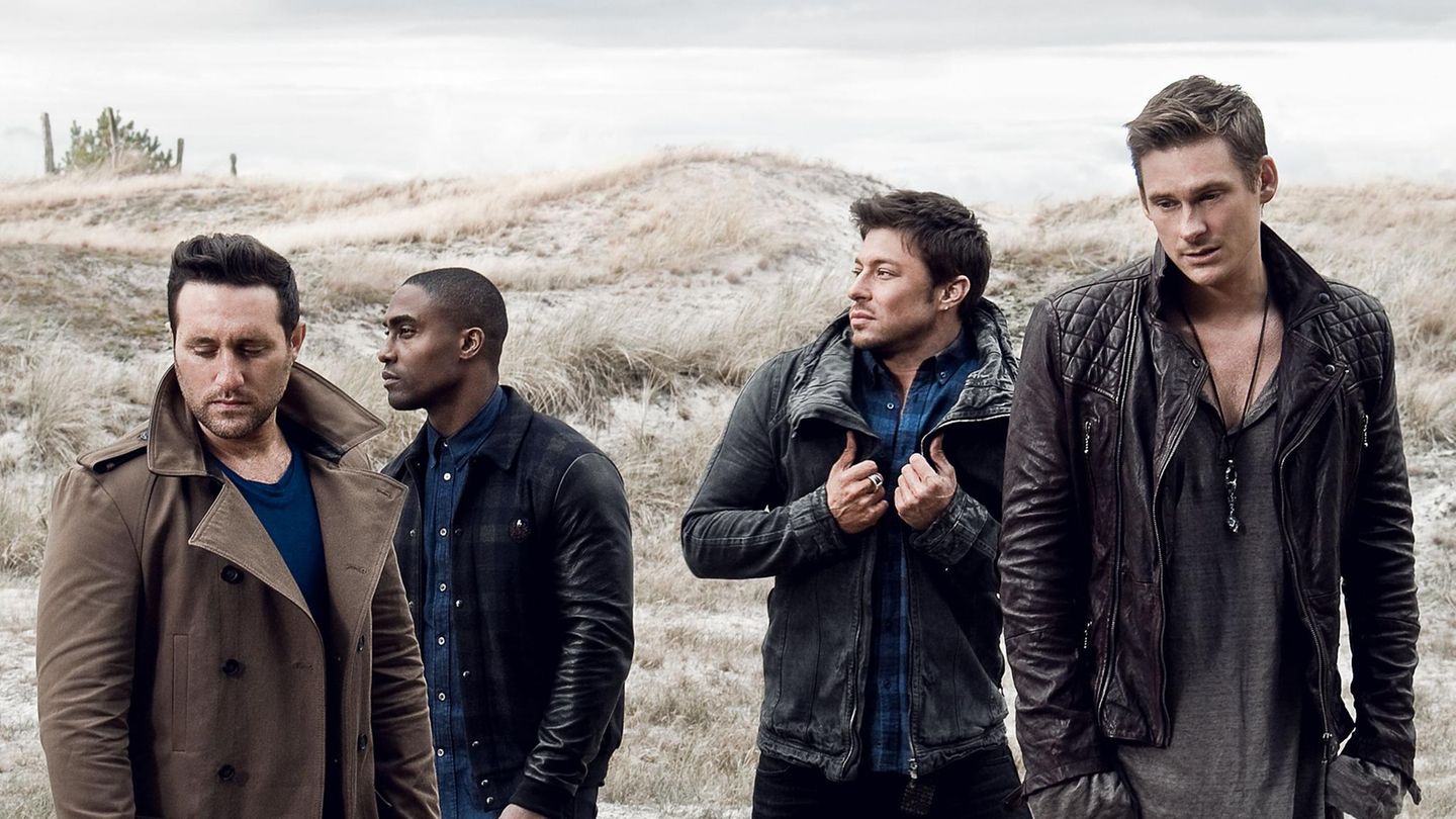 Blue melden sich mit "Hurt Lovers" zurück