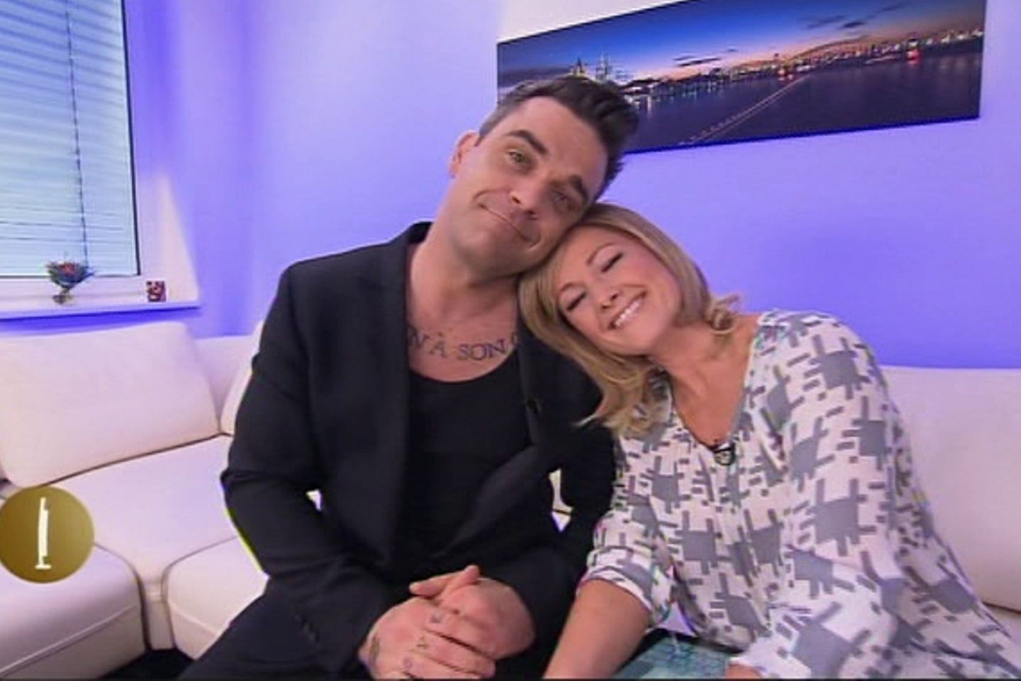 ECHO 2013: Helene Fischer kuschelt mit Robbie Williams ECHO 2013: Helene Fischer kuschelt mit Robbie Williams