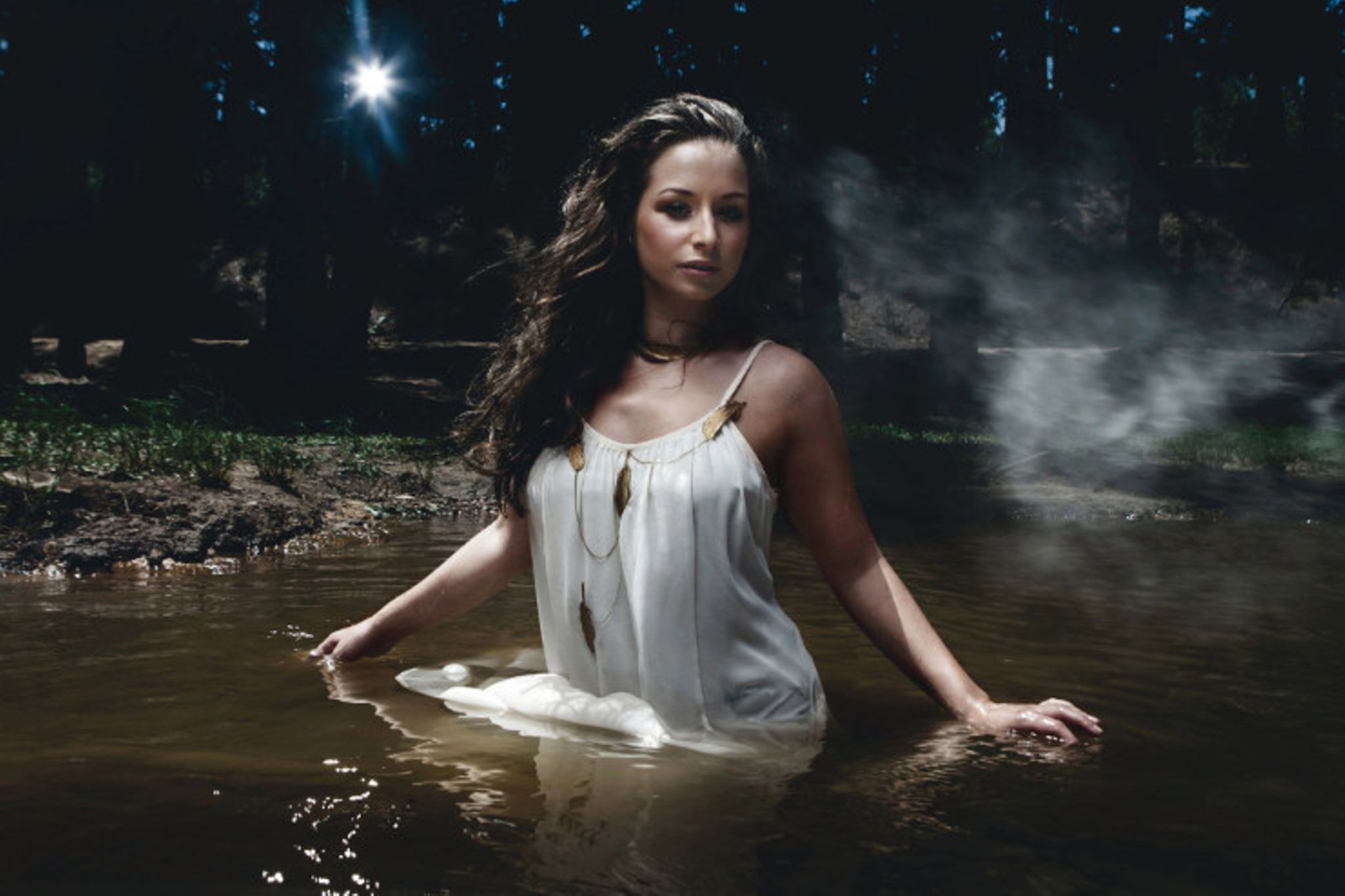 Oonagh - das Musikprojekt von Ex-GZSZlerin Senta-Sofia Delliponti