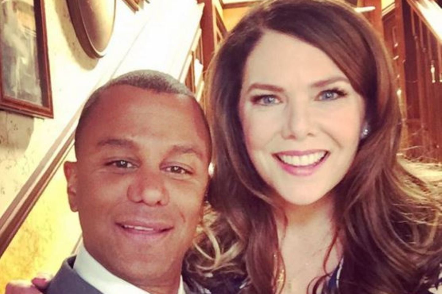 Gilmore Girls Revival Die Stars Posten Erste Bilder Aus Stars Hollow