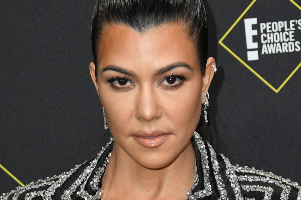 Autsch, das sieht fies aus! Kourtney Kardashian zeigt Verletzung Autsch, das sieht fies aus! Kourtney Kardashian zeigt Verletzung