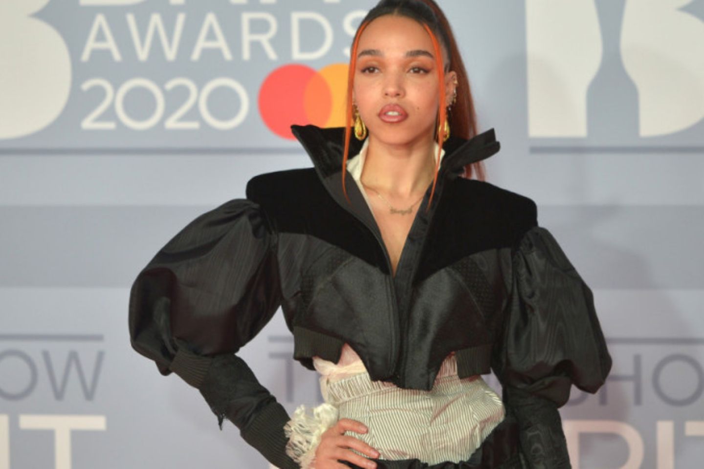 FKA twigs veröffentlicht neues 'CAPRISONGS'-Mixtape FKA twigs veröffentlicht neues 'CAPRISONGS'-Mixtape