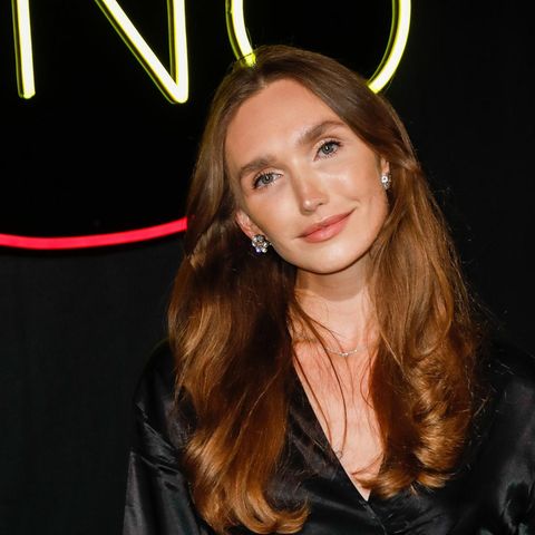 Schwangere Anna Wilken: Hier zeigt sie erstmals ihren Babybauch