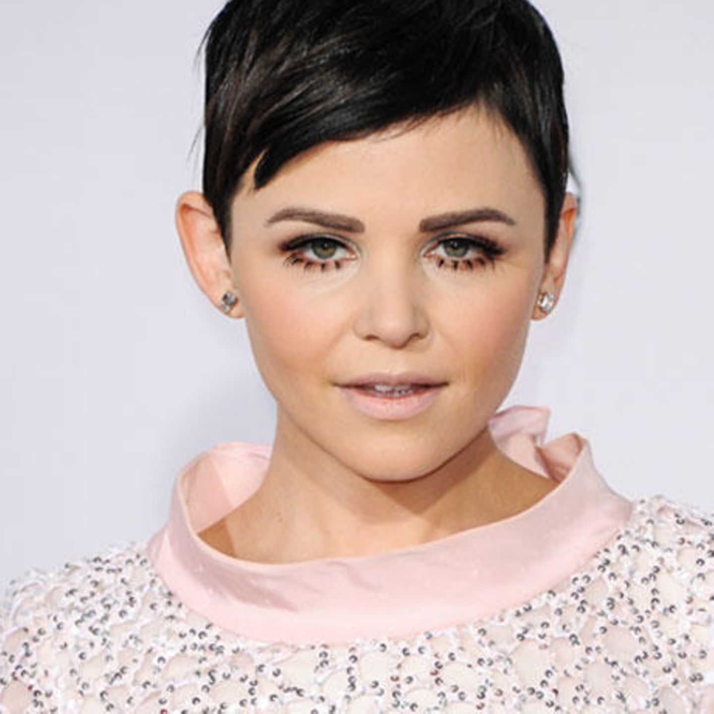 Cheveux De Ginnifer Goodwin Ginnifer Goodwin's Hair Story: The Long