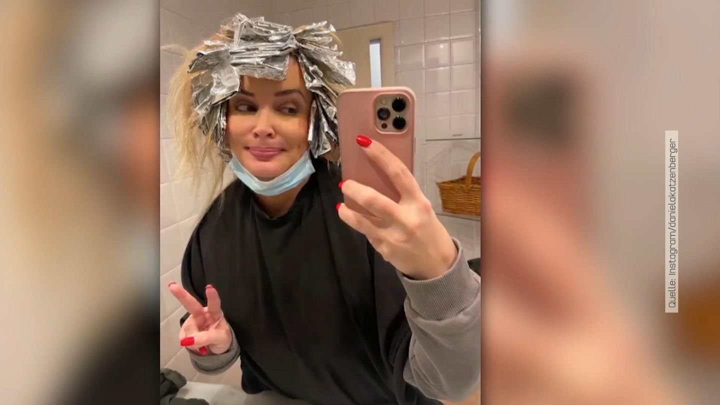 Daniela Katzenberger: Friseurbesuch für Lucas' Heimkehr | Video | VIP.de