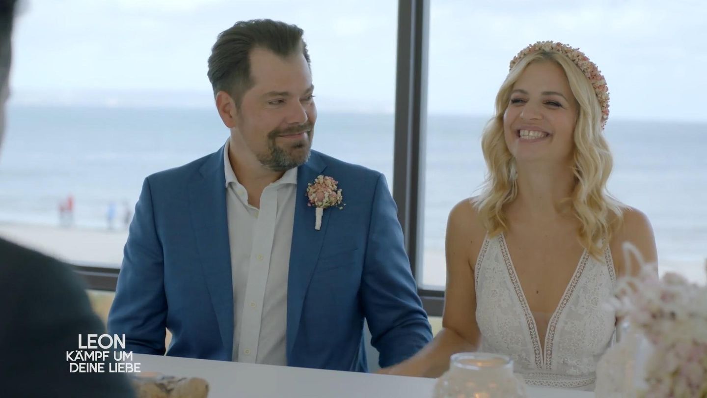 Romantisches Making-of zu "Leon": Sarah und Leon geben sich auf Rügen ...