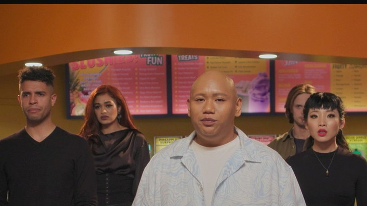 "Reginald the Vampire" ist zurück: Kein Puls, dafür umso mehr Herz